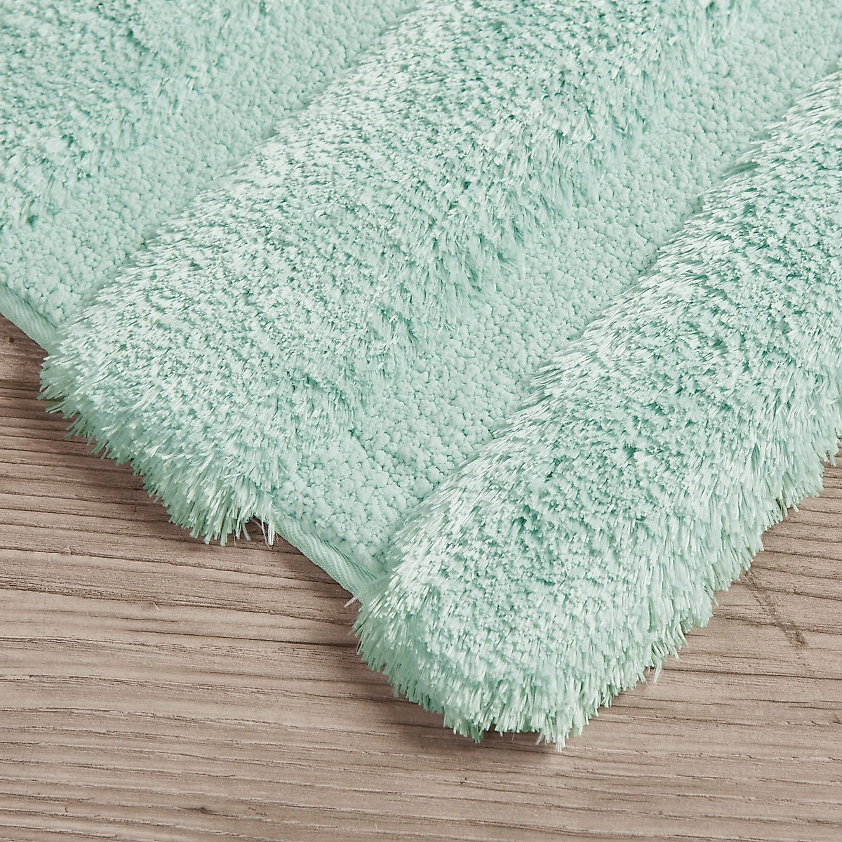 Madison Park Tufted Pearl Channel Absorbent Bathroom Rugs Non Slip Washable Bath Mat Shaggy Rugs For Bathroom Bedroom Plush Thick Soft Machine Wash Rubber Back Seafoam 17x24" 1 piece