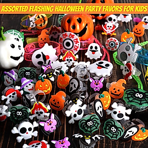 WUYEE 80PCS Halloween Party Favors for Kids, Glow in The Dark Halloween Toys Light Up Rings, Halloween Goodie Bag Fillers for Non Candy Halloween Treats Party Supplies Trick or Treat