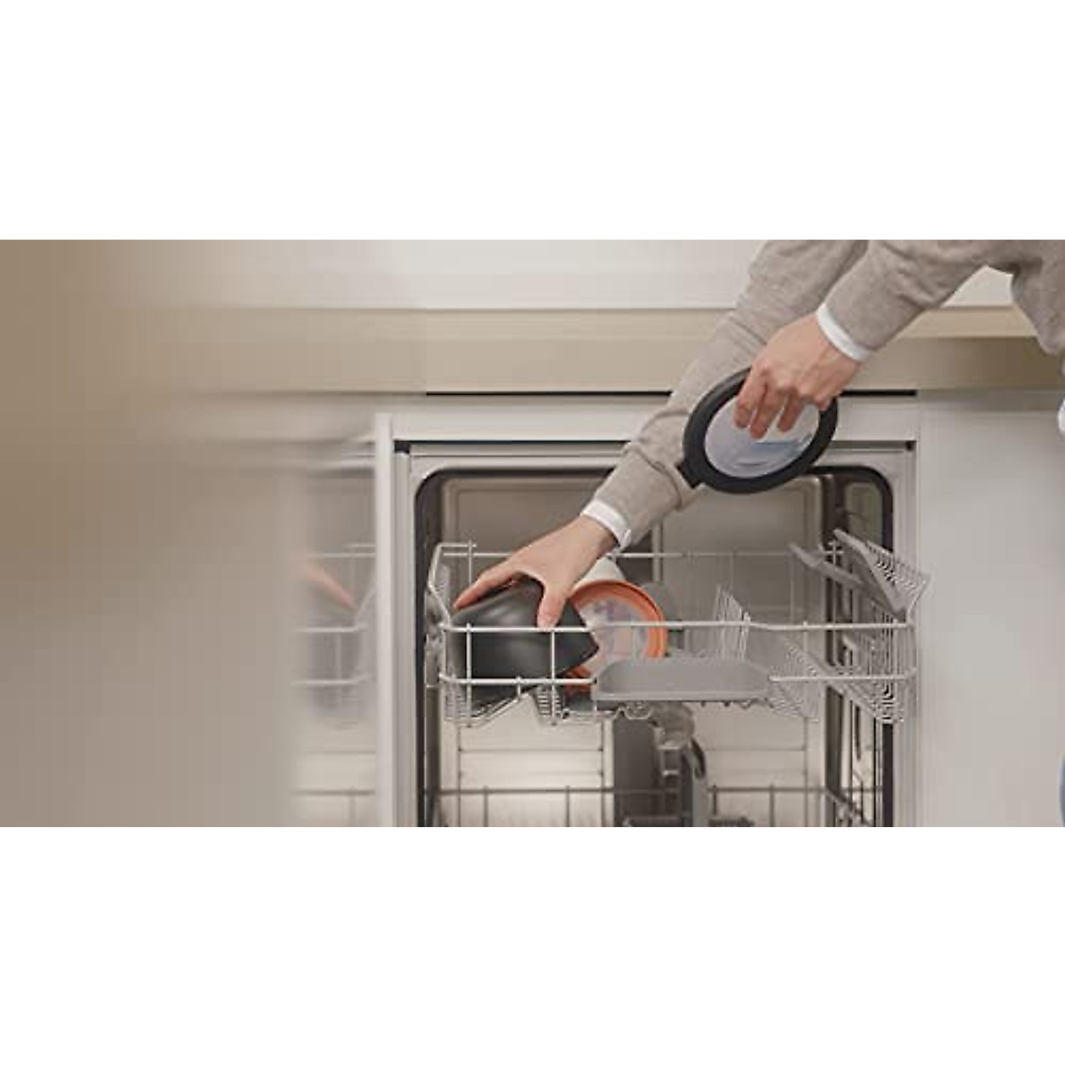 Mepal, Cirqula Set of 4 Multi Food Storage and Serving Bowls with Lids, Food Prep Containers, Deep, Nordic Blush, 1 each (17oz, 34oz, 68oz, 101oz), 1 Set