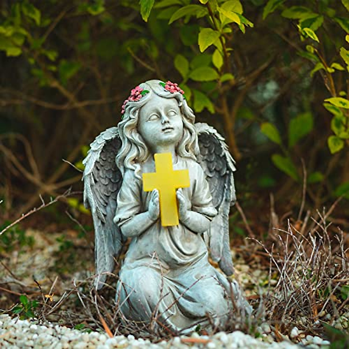Ovewios Angel Garden Statue Outdoor Decor, Solar Angel Garden Figurine Praying with Cross Waterproof Resin Yard Art Decoration Sculpture for Garden Outside Patio Lawn Ornament Memorial Gifts