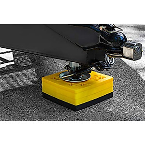 Camco Camper/RV Leveling Block Flex Pad | Features Flexible Non-Slip Design & Crafted of UV-Resistant Weatherproof Recycled Material | Great for Gravel, Tree Roots, and Uneven Surfaces | 2-Pk (44600)