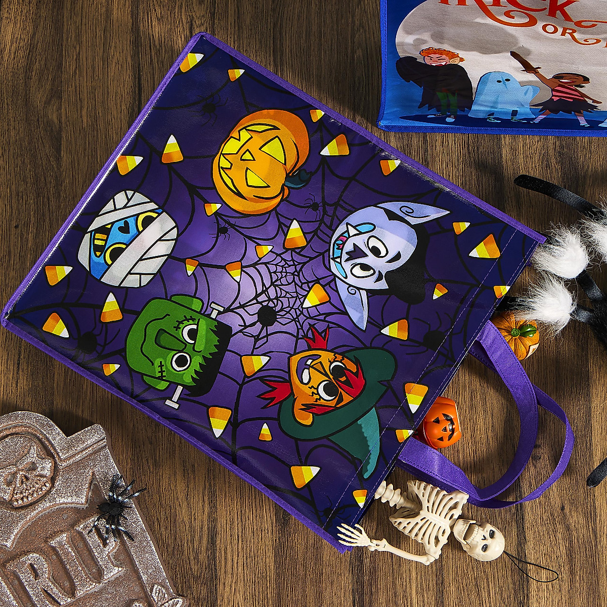 JOYIN 12 Halloween Large Treat Goody Tote Bags 17” x 15” for Halloween Trick or Treat Candy Bags, Gift Goodie Bags, School Classroom Bags, Party Favor Supplies