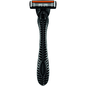 Bic Flex 3 Hybrid Men's Triple-Blade Razors, Pack with 1 Handle + 4 Refills - with 3 Moveable Blades and Pivoting Head for an Extra Smooth and Precise Shave