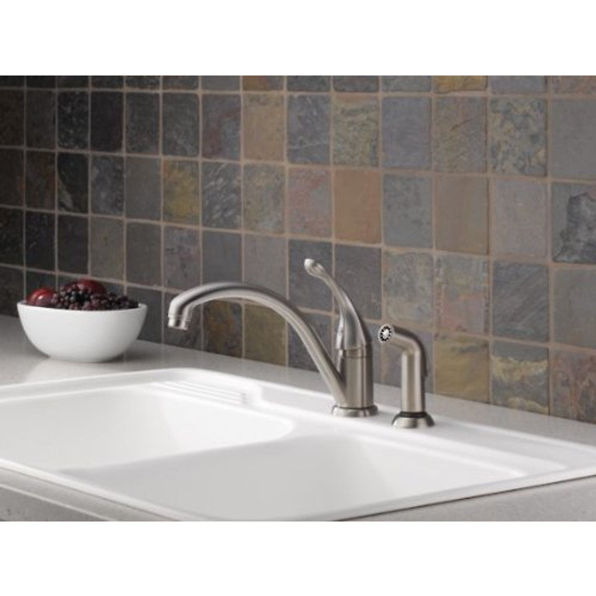 DELTA FAUCET 441-SS-DST, 3.00 x 12.80 x 21.80 inches, Stainless