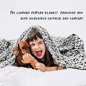 Cheetah Print Blanket Gifts for Women Flannel Fleece Leopard Print Throw Blanket Warm Soft Cozy Cheetah Blanket for Couch Bed Sofa Leopard Blankets & Throws for Mom Adult Leopard Decor 50"×60"