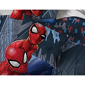 Jay Franco Marvel Spiderman Crawl 5 Piece Queen Bed Set - Includes Reversible Comforter & Sheet Set Bedding - Super Soft Fade Resistant Microfiber (Official Marvel Product)