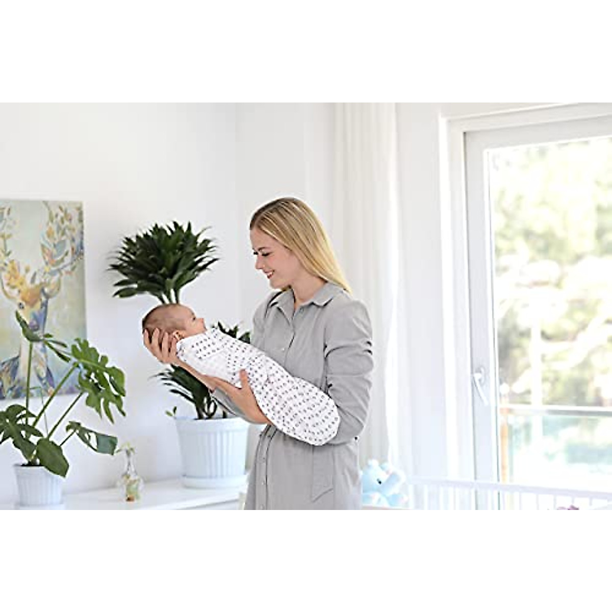 BaeBae Goods Swaddle Blanket, Adjustable Infant Baby Swaddling Wrap Set of 4, Baby Swaddling Wrap Blankets for Boys and Girls Made in Soft Cotton (0-3 Months)