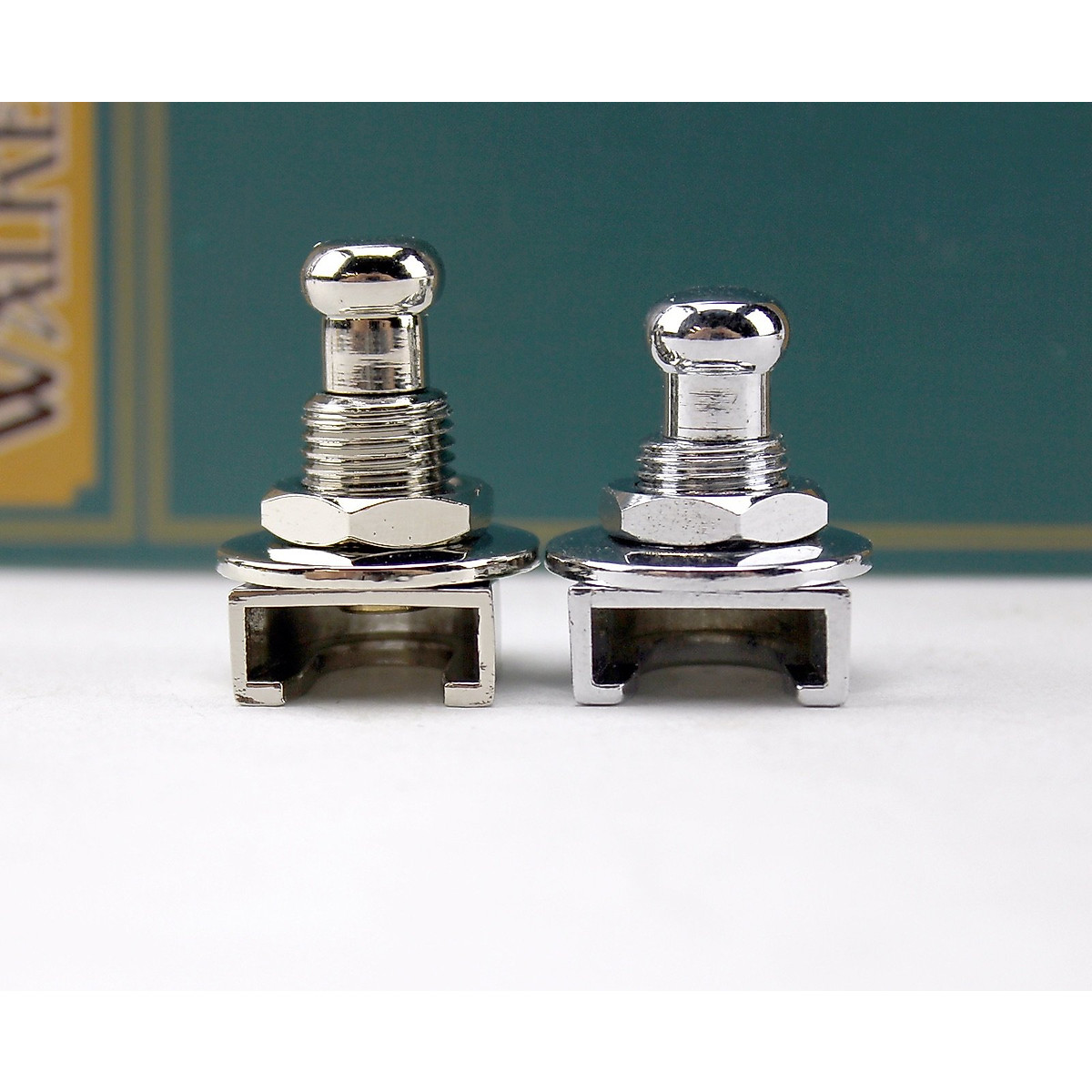 Walker & Williams Extra Long Deep Barrel Strap Locks for Thick Guitar Straps For Acoustic, Electric, And Bass Guitars