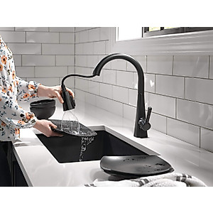 Delta Faucet Lenta Matte Black Kitchen Faucet Black, Kitchen Faucets with Pull Down Sprayer, Kitchen Sink Faucet, Faucet for Kitchen Sink, Magnetic Docking Spray Head, Matte Black 19802Z-BL-DST