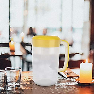 Housoutil Plastic Large Water Pitcher with Lid, 1 Gallon/ 4L Carafes Drinks Water Jug, Shatterproof Straining Pitcher Round Lid for Hot/ Cold Lemonade Juice Beverage Ice Tea Kettle ( Yellow )