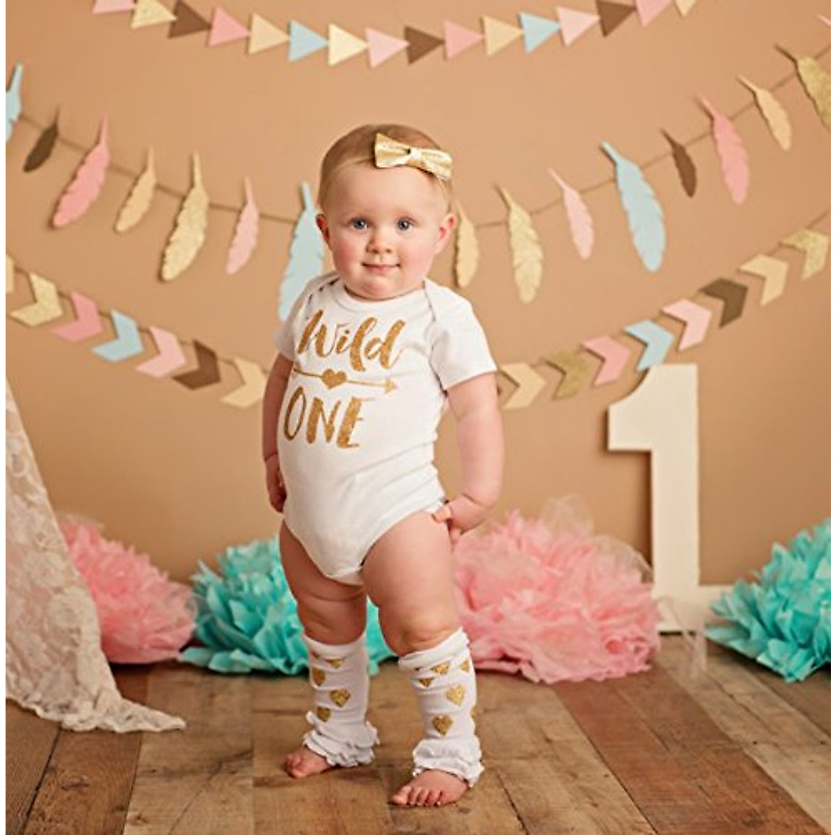 Olive Loves Apple Wild One Gold Glitter Girls 1st Birthday Bodysuit,Gold,6-12 months short sleeve
