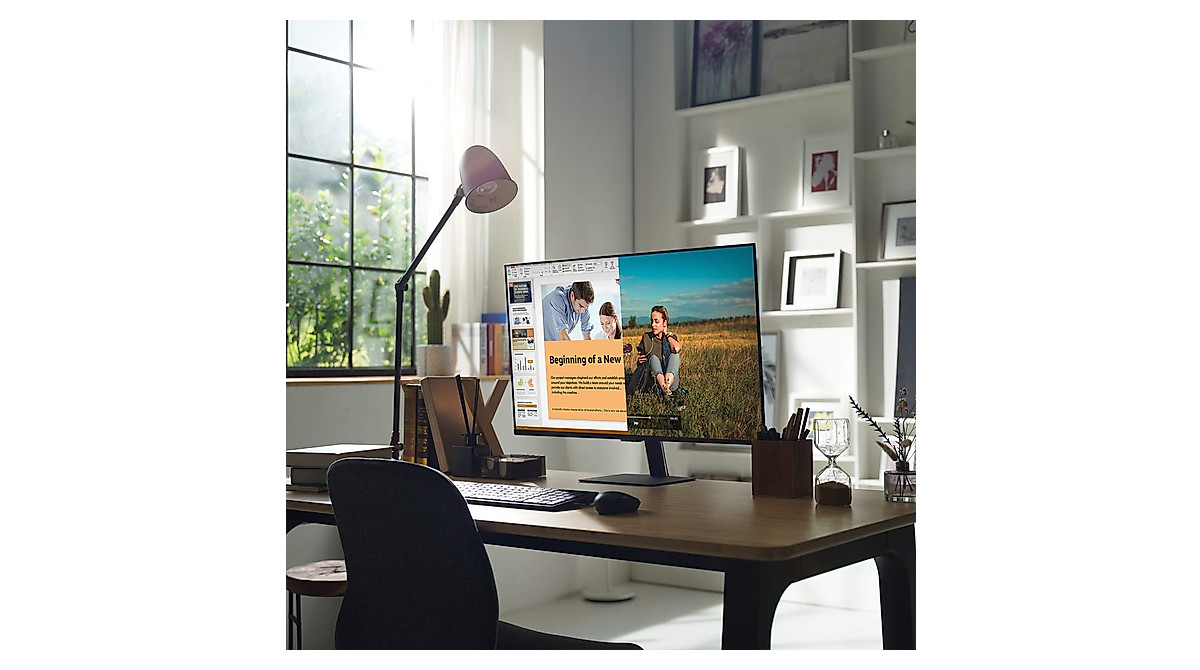 Samsung 32" M7 Smart Monitor 4K UHD with Streaming & Gaming