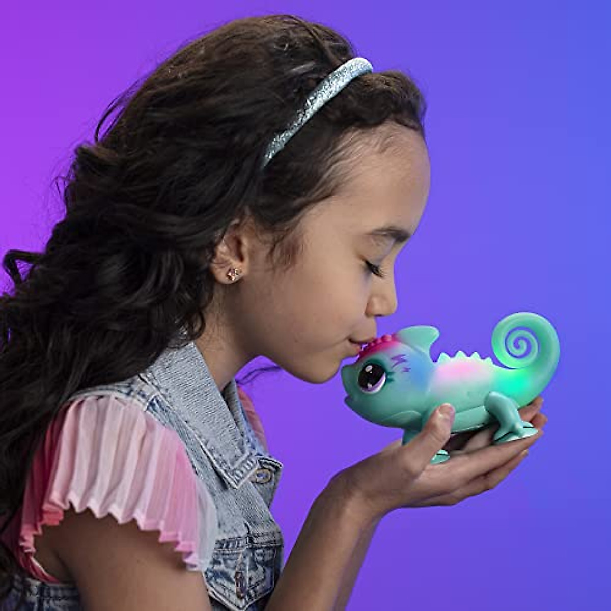 Little Live Pets - Sunny The Bright Light Chameleon Interactive Color Change Light Up Toy, 30+ Sounds & Emotions, So Many Moods, Repeats Back, Beat Detection (Batteries Included, for Kids Ages 5+)