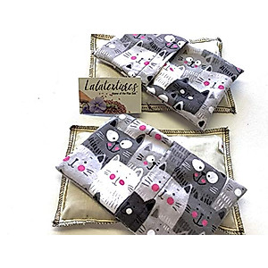 BooBoo Saks, Flax saks for children. Keep in the freezer and soothe their aowies!!! Great for bedtime soothers.