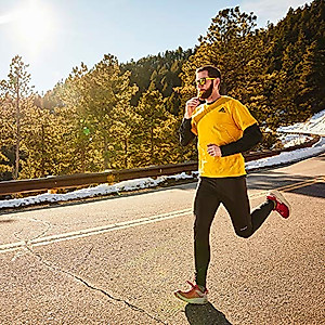 Honey Stinger Organic Fruit Smoothie Energy Gel | Gluten Free & Caffeine Free | For Exercise, Running and Performance | Sports Nutrition for Home & Gym, Pre and Mid Workout | 24 Pack, 26.4 Ounce