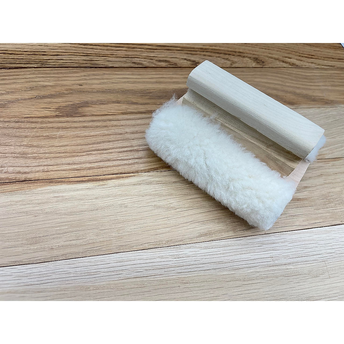 5" Genuine Lambskin Hand Stainer Block and Pad - Staining and Polyurethane - Hardwood Surfaces - Lambwool is The Professionals Choice. Great for Faux Painting (1)