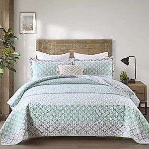 KALOOLA Sage Green King Size Quilt, 100% Cotton Soft Lightweight Quilted Bedding Set, Farmhouse Reversible Bedspread with 2 Pillowshams, Printed Floral Coverlet for All Season, 3 Pieces