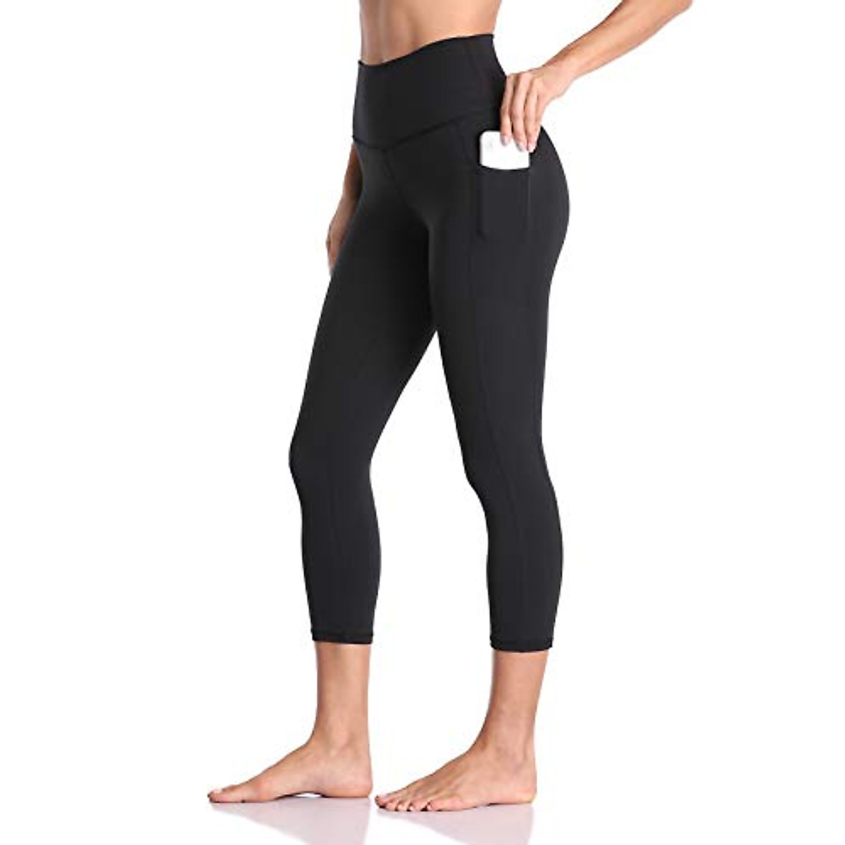 Colorfulkoala Women's High Waisted Yoga Capris 21" Inseam Leggings with Pockets (L, Black)