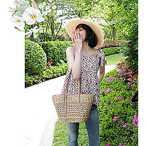Handwoven Straw Vintage Purse Bag Hollow Out Straw Beach Bag Handbag Shoulder Bag Beach Sea Tote Basket Rattan Vacation Bag