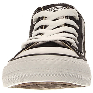 Converse Chuck Taylor All Star Lo Canvas Sneaker,Black,size Youth US 2
