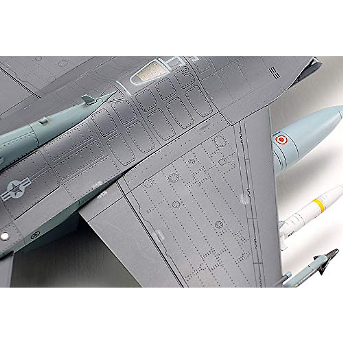 Tamiya Models Block 50 Fighting Falcon with Full Equipment Model Kit