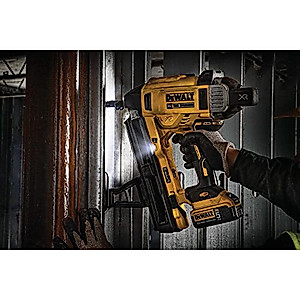 Dewalt 20V Max Cordless Concrete Nailer Kit