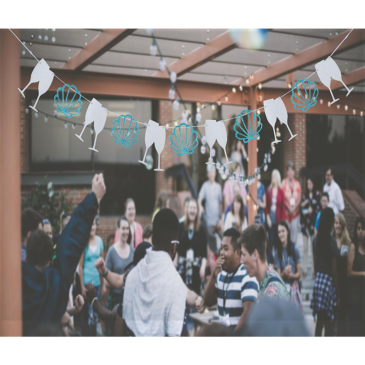 UOREND Glitter Last Toast On The Coast Bachelorette Party Banner,Beach Themed Birthday Party Decorations,Champagne Party Decor,Drunk In Love Bachelorette Party Decorations，Tropical Coastal Bach Party Decor,Engagement Wedding Bridal Shower Garland Bunting