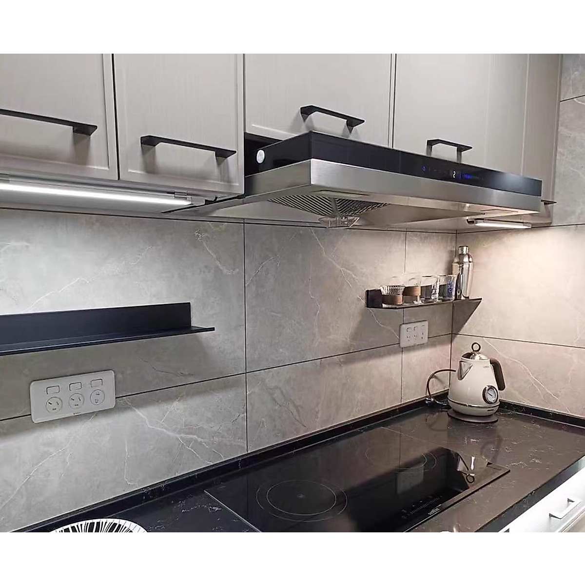 LJYMYSAK Linear Floating Shelf Industrial Heavy Duty Metal Wall Mounted Modern Rustic Farmhouse Designed Shelf Living Room Metal Wall Decor Shelf (8"*12" Black)