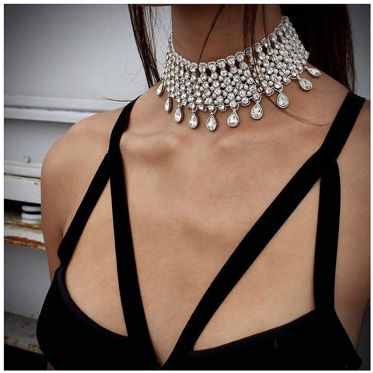Joygulls Sexy Shining Crystal Full Rhinestone Choker Necklace Water Drop Pendant Necklace Statement Necklaces Wide Collar Necklaces for Lady Party Jewelry (Silver)