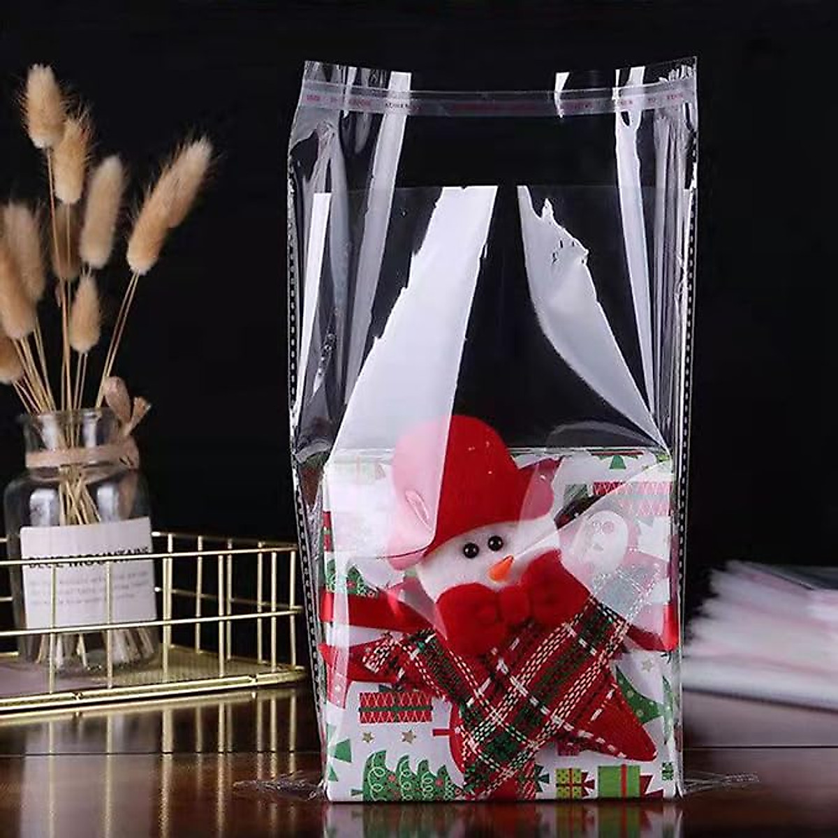 200ct Clear Plastic Bags Clear Resealable Cellophane Bags 5.5"x6.7"-1.4 mils Thick Self Sealing OPP Cello Bags for Bakery Cookies Bags Candle, Jewelry, Soap, Prints, Photos, Cards, Decorative Wrappers