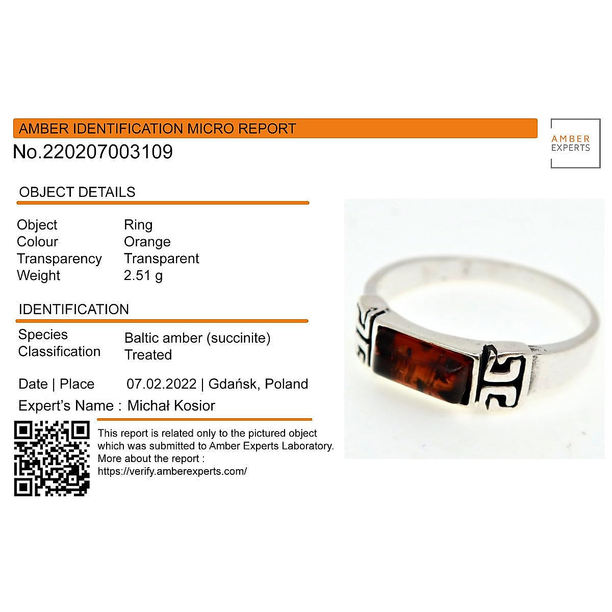 HolidayGiftShops Sterling Silver and Baltic Honey Amber Ring Petra