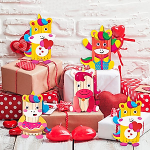 Xqumoi 28Pcs Valentine's Day Unicorn Wooden Sticks DIY Crafts Kit Exchange Gift with Creative Gift Cards Art Craft Ornament with Googly Wiggle Eyes Handmade Projects Party Decorations Favors for Kids