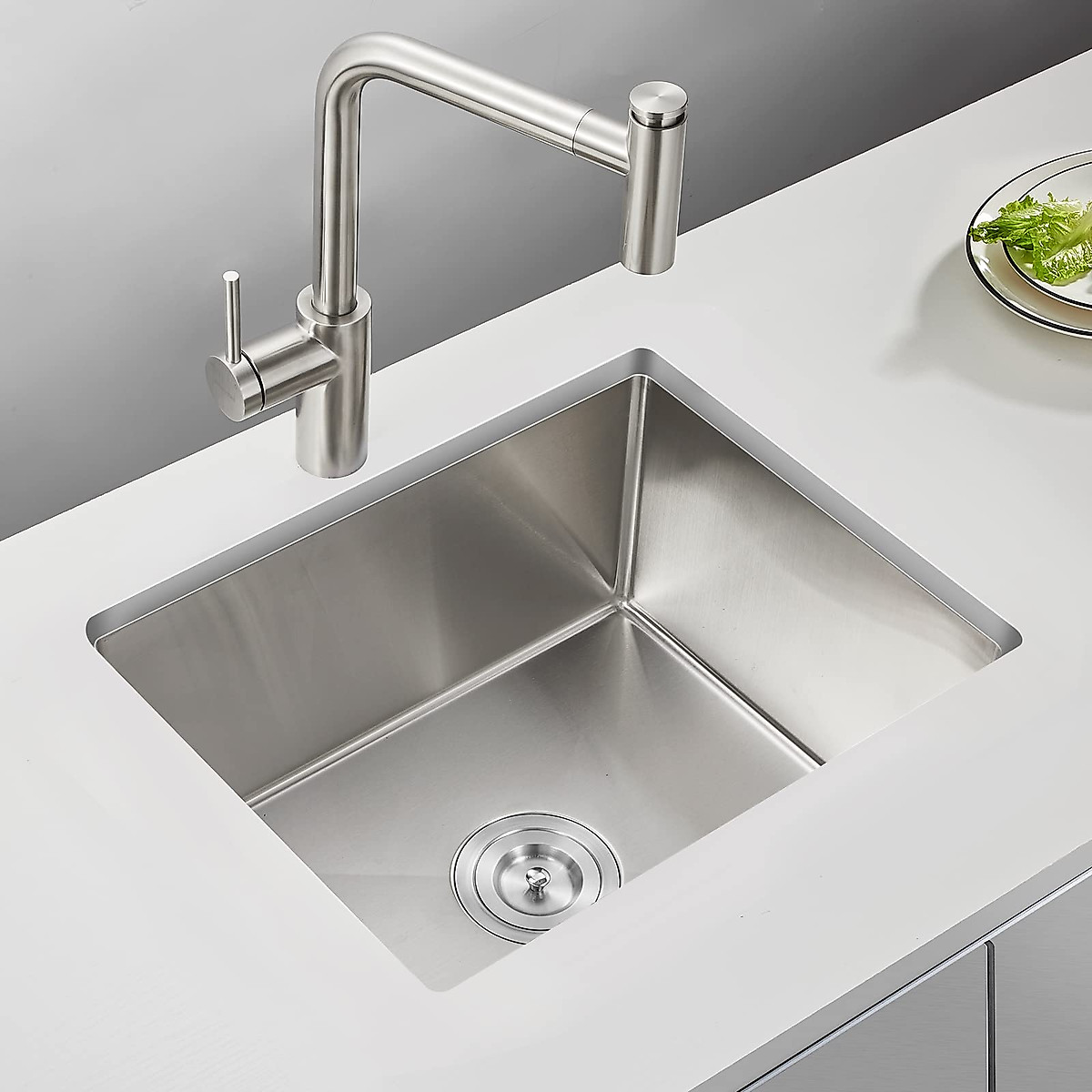 ROVATE 20 inch Kitchen Sink Undermount Singel Bowl, Bar or Kitchen Sink Handmade, 304 Stainless Steel Kitchen Sink with Strainer