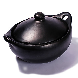 Ancient Cookware Oval Chamba Clay Casserole, Small, 2.5 Quarts