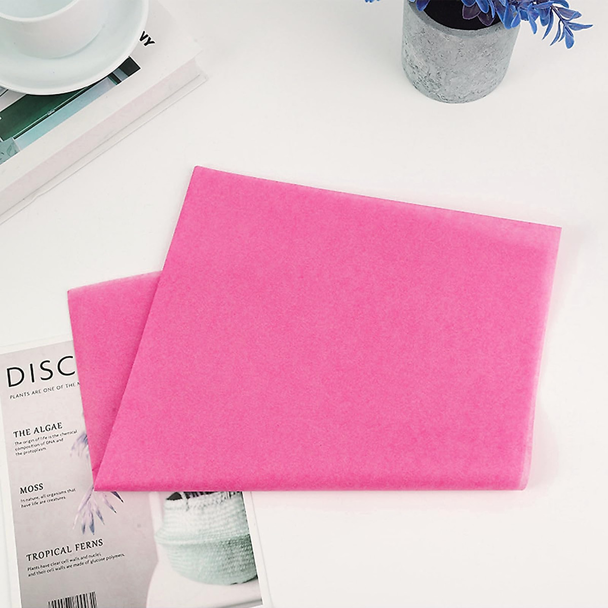 Ueerdand Gift Wrapping Tissue Paper for Packaging 105 Sheets Single-Sided Metallic Wrapping Craft Papers Bulk for DIY Artworks Flower Decoration (12 x 20 Inches, Brown)