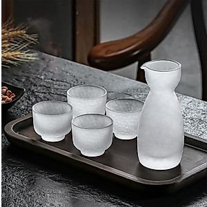 Rxcvkmw 5-Piece Japanese Glass Sake Set, Contains 1 Sake Bottle and 4 Sake Glasses