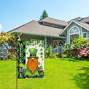 XIFAN St Patrick's Day Garden Flag Shamrock Gnome Clover Welcome Flag, Double Sided Buffalo Plaid Gold Coins, Small 12.5 x 18 Inch Green Saint Patrick Spring Yard Farmhouse Outdoor Decoration