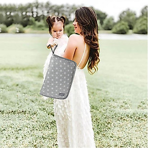 Portable Diaper Changing Pad for Baby Diaper Changing Kit with Detachable Changing Mat and Wipes Pocket Newborn Girls and Boys Baby Shower Gifts (Grey)