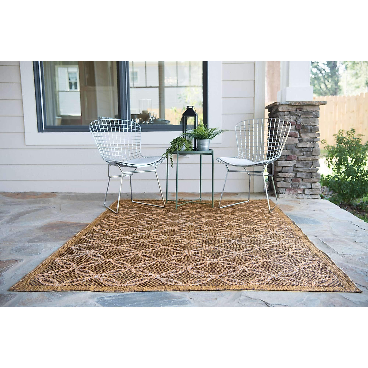 Unique Loom Outdoor Trellis Collection Area Rug - Spiral (3' 3" x 5' 1" Rectangle, Light Brown/ Brown)