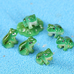Exasinine 30 Pcs Resin Mini Frogs Green Frog Miniature Figurines Animals Model Fairy Garden Miniature Moss Landscape DIY Terrarium Crafts Ornament Accessories for Home Décor(A)