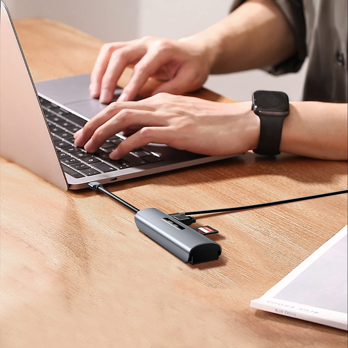 USB C Laptop Docking Station, 8 in 1 USB C Hub - 4K HDMI, USB C Multiport Adapter with USB 3.0 Ports, 60W Type-C Fast Charging, SD/TF Card Reader - Compatible with MacBook Pro/Air/XPS/Type C Devices