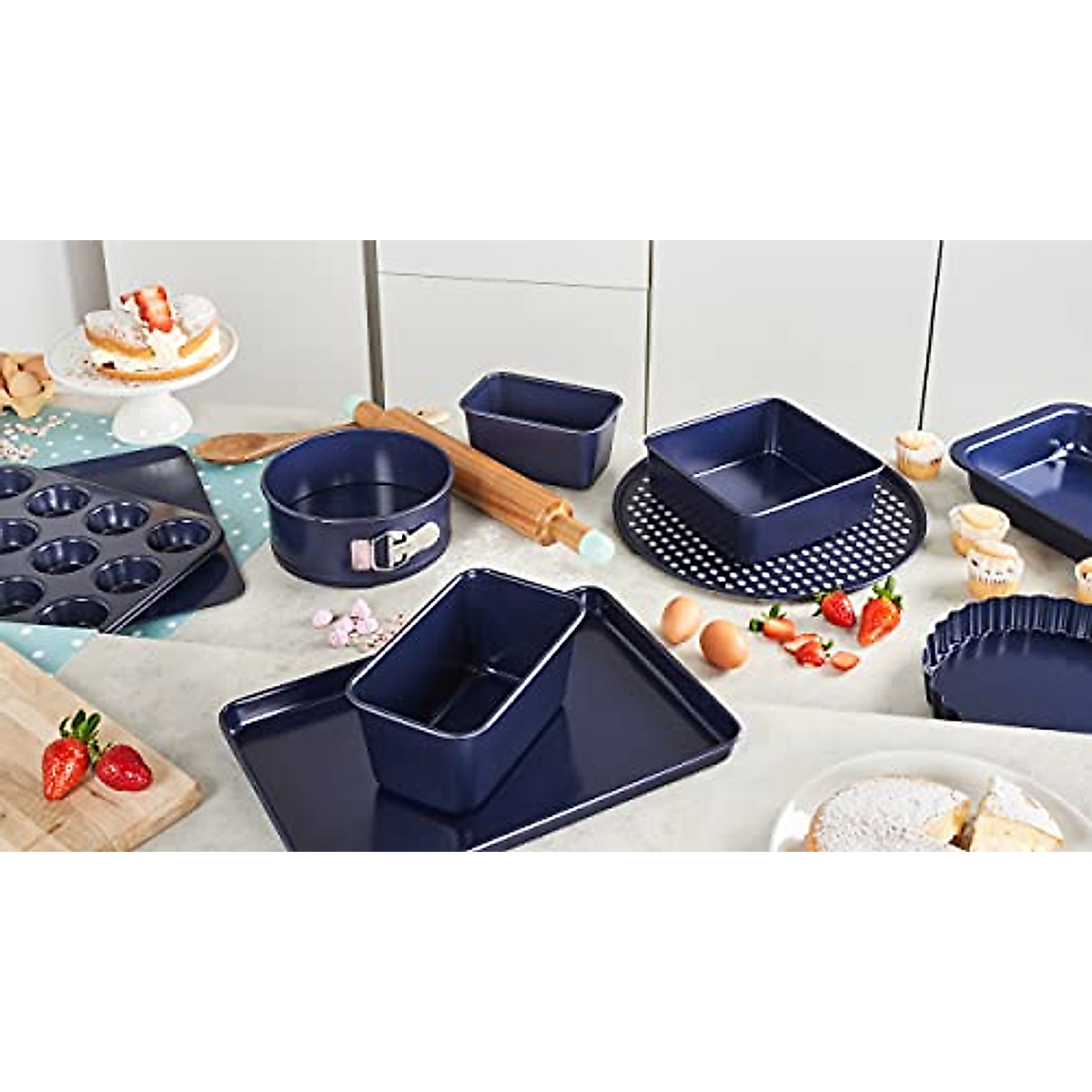 Zyliss Durable Non-Stick Pizza Tray | Carbon Steel | Dark Blue | Pizza Tray/Bakeware | Dishwasher Safe | 5 Year Guarantee…