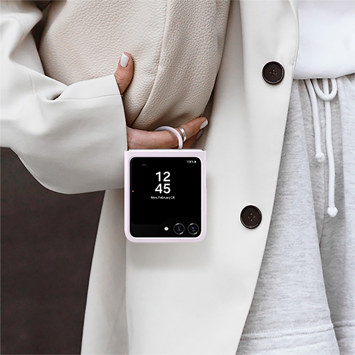 SAMSUNG Galaxy Z Flip5 AI Phone, 256GB Unlocked Android Smartphone, Compact, Foldable Design, One-Hand Control, Best Selfies, Full Cover Screen, Hands-Free Use, US Version, 2023, Cream