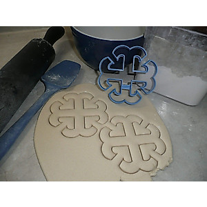 FRENCH CROSS OUTLINE 4.25 INCH RELIGIOUS SYMBOL CHRISTIAN CATHOLIC COOKIE CUTTER MADE IN USA PR3838