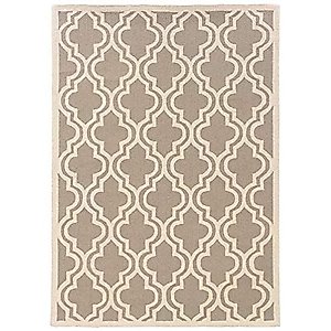 BOWERY HILL 8' x 10' Hand Hooked Quatrefoil Wool Rug in Gray