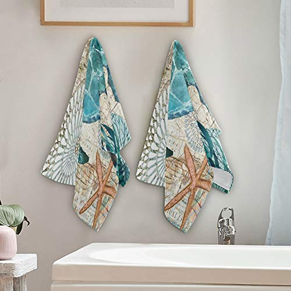 Pfrewn Sea Turtle Starfish Retro Map Hand Towels Set of 2 Underwater Tropical Ocean Bathroom Towel 16x30 in Soft Absorbent Guest Bath Towel Kitchen Dish Towel Spa Home Bathroom Decorations
