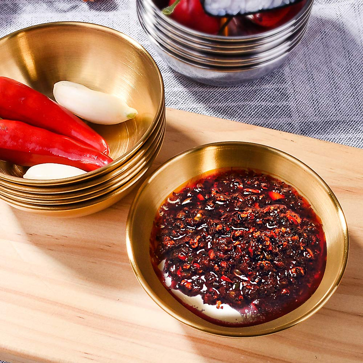 LMRLCS 6pcs Stainless Steel Soy Sauce Dishes, Round Seasoning Dishes, Sushi Dipping Saucers Bowl Mini Appetizer (Gold)