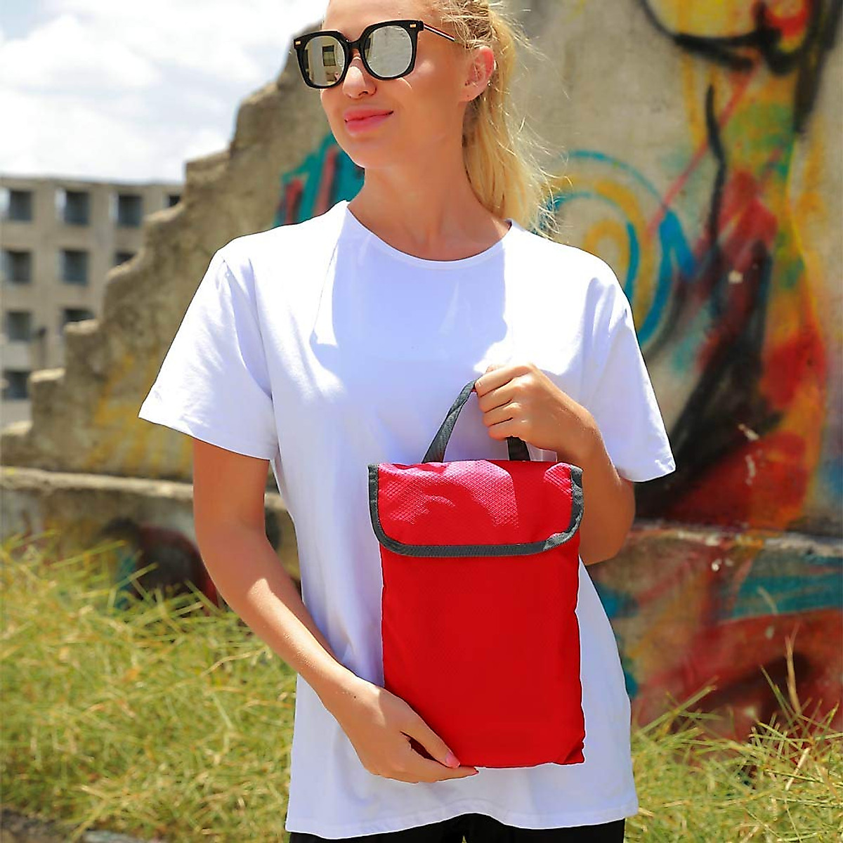 ECEEN Hiking Backpack Travel Daypack Packable with 7Watts Solar Panel Charger for Phone Power Bank Outdoor Emergency