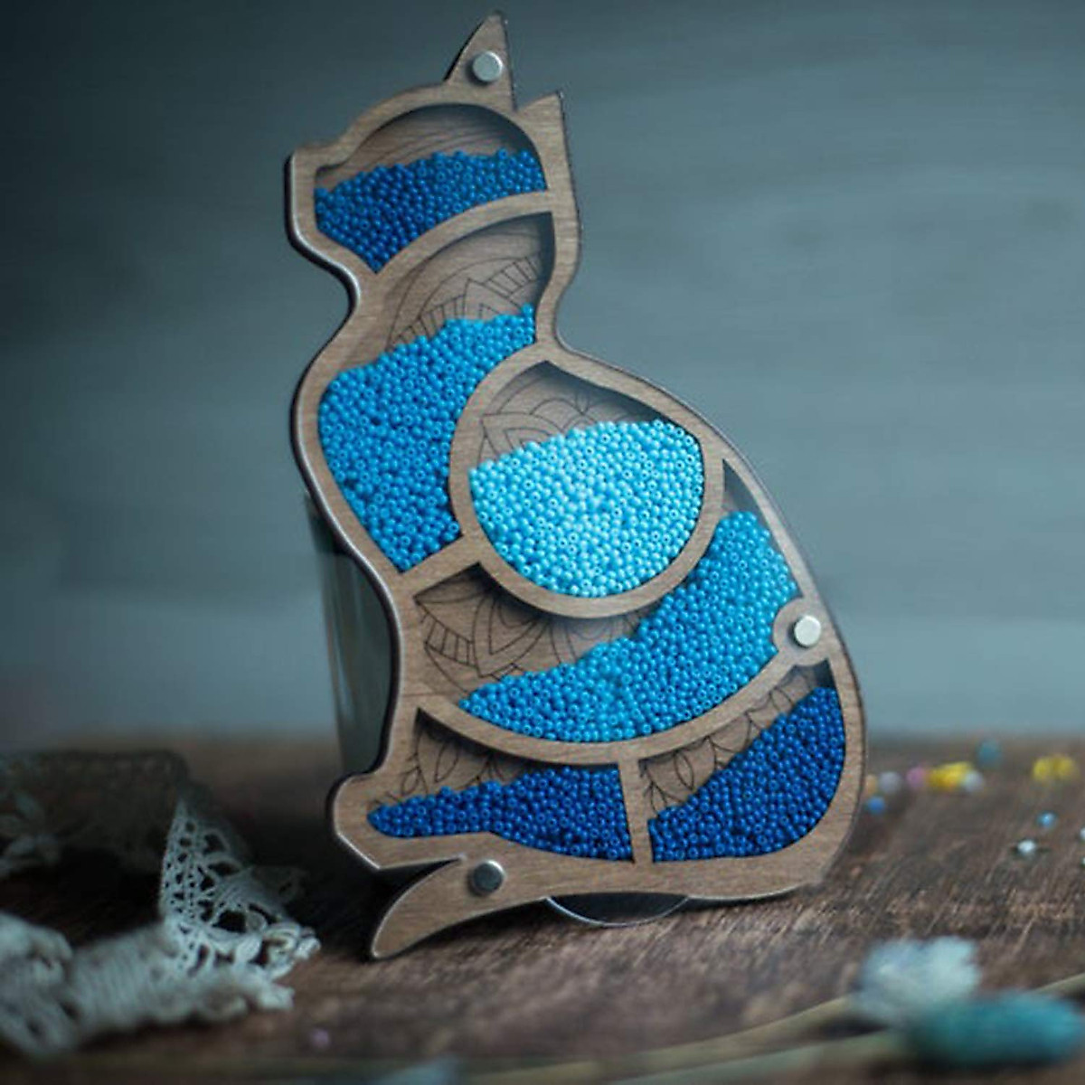 Lonjew Bead Organizer Storage With Transparent Lid Magnet Needle Holder Small Art Sewing Box Organization Tray Container Dividers Beads Parts Hobby Tool Cabinet Organizers Divided Trays