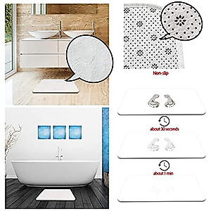 XHCEOH Dog paw Print Bath Mat Black White Red Cat Kitten Footprint Pet Lover Cute Animal Claw Cartoon Modern Memory Foam Plush Bathroom Rugs for Bathtubs, 29.5" x 17.7"